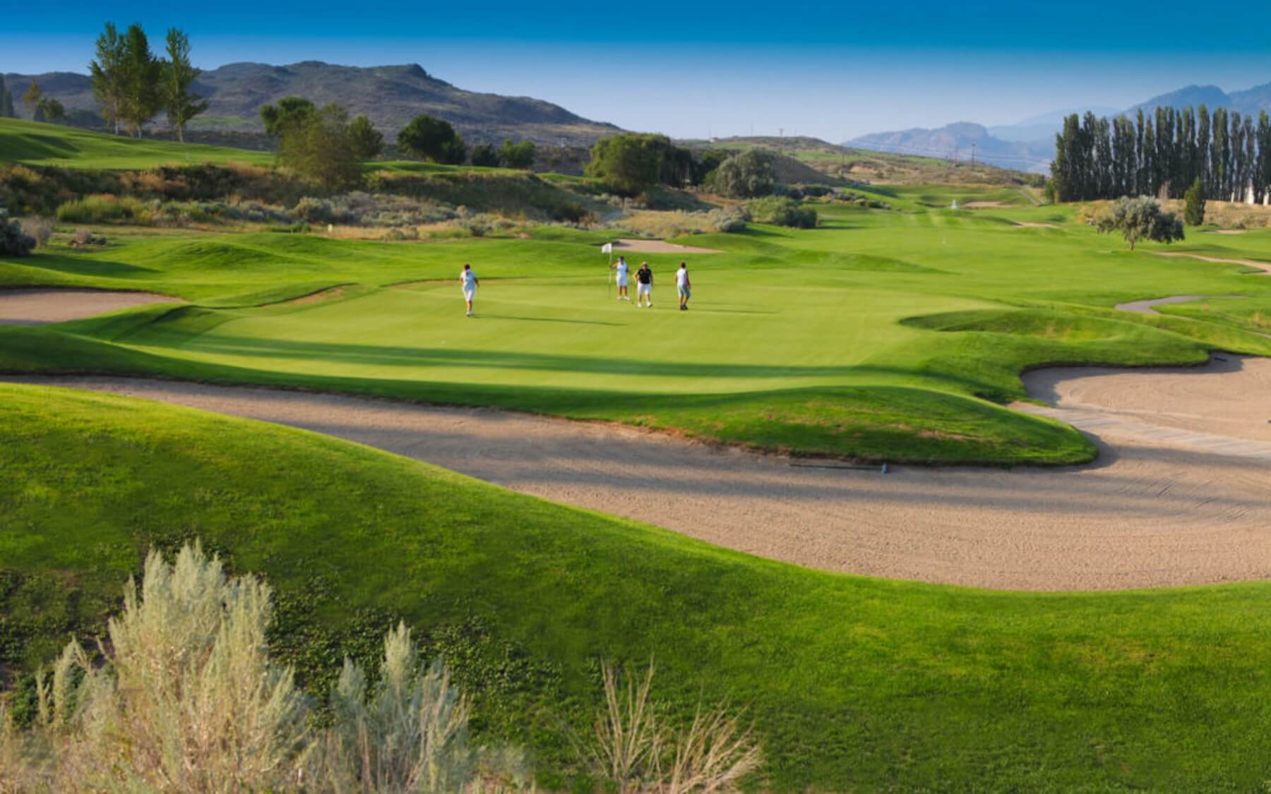 Your Guide to Golf in Osoyoos - okanagan.com